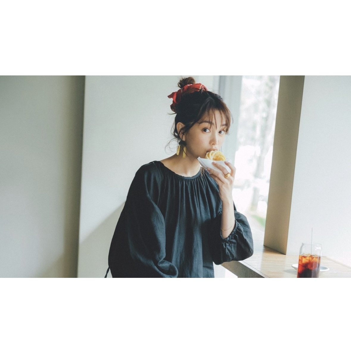 蛯原友里オフィシャルサイト